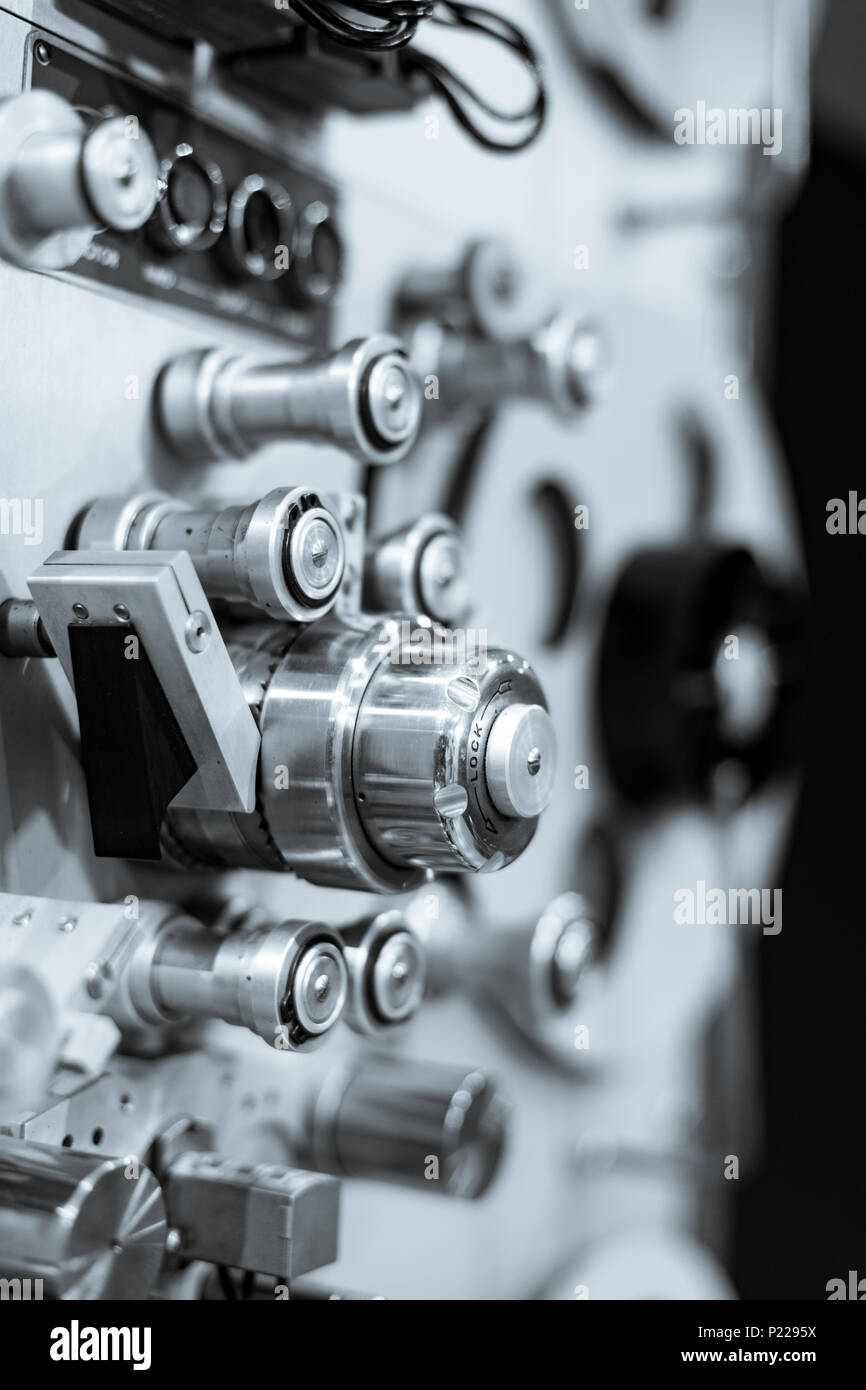 Multitrack studio tape player head hi-res stock photography and images ...