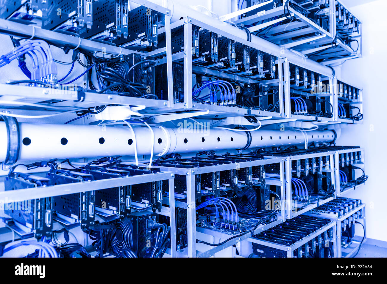 Crypto mining rigs hi-res stock photography and images - Alamy