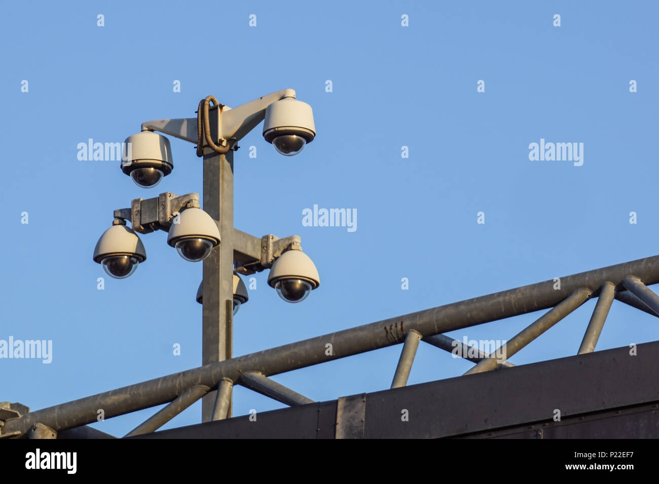 Traffic cctv camera hi-res stock photography and images - Alamy