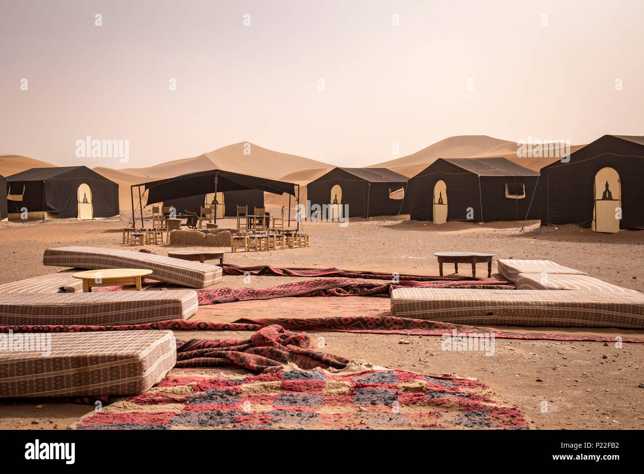 Camp in Erg Chegaga of 'Sahara Services' Stock Photo - Alamy