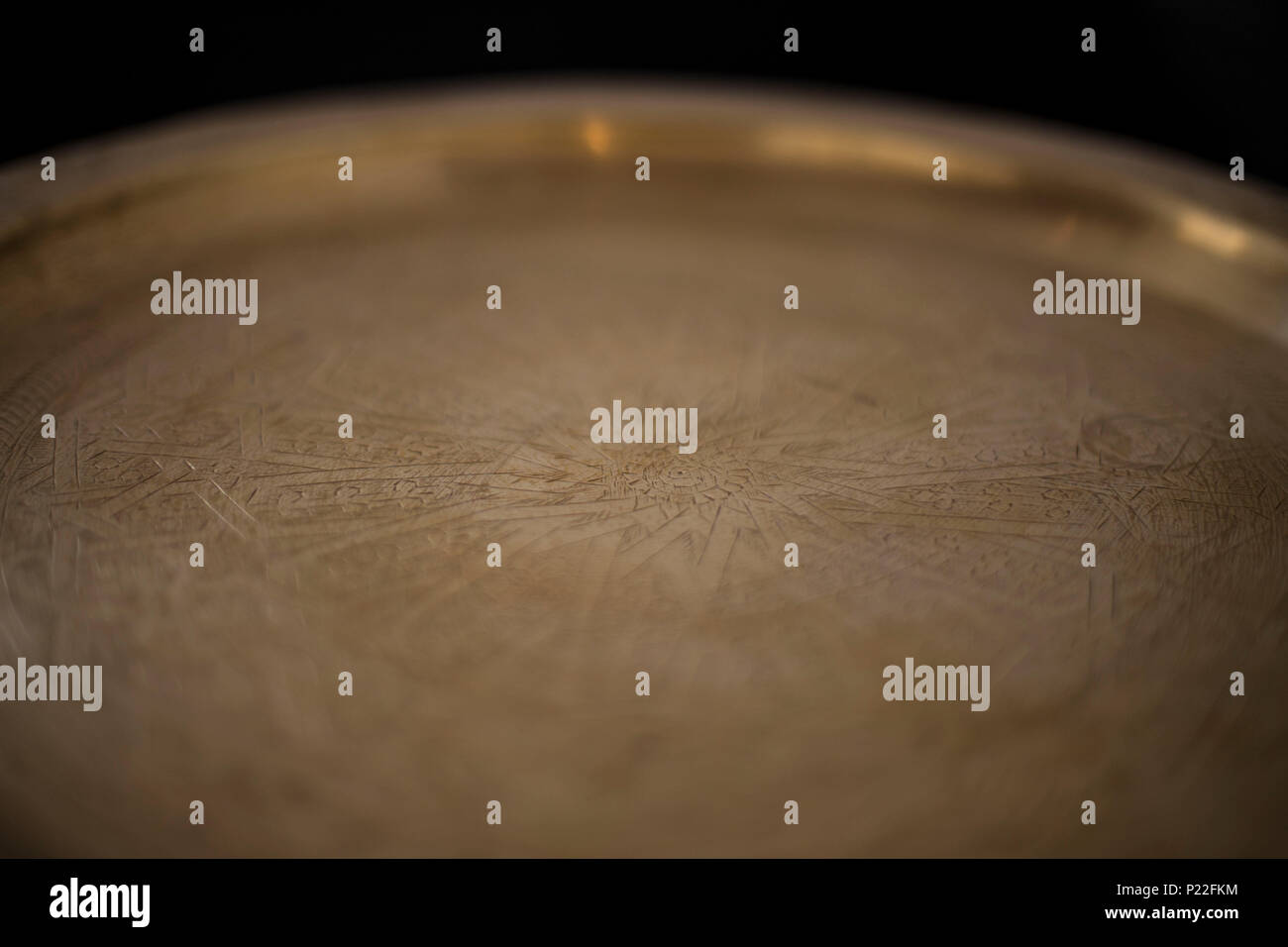 Morocco, Marrakech, arts and crafts, metal plate Stock Photo - Alamy