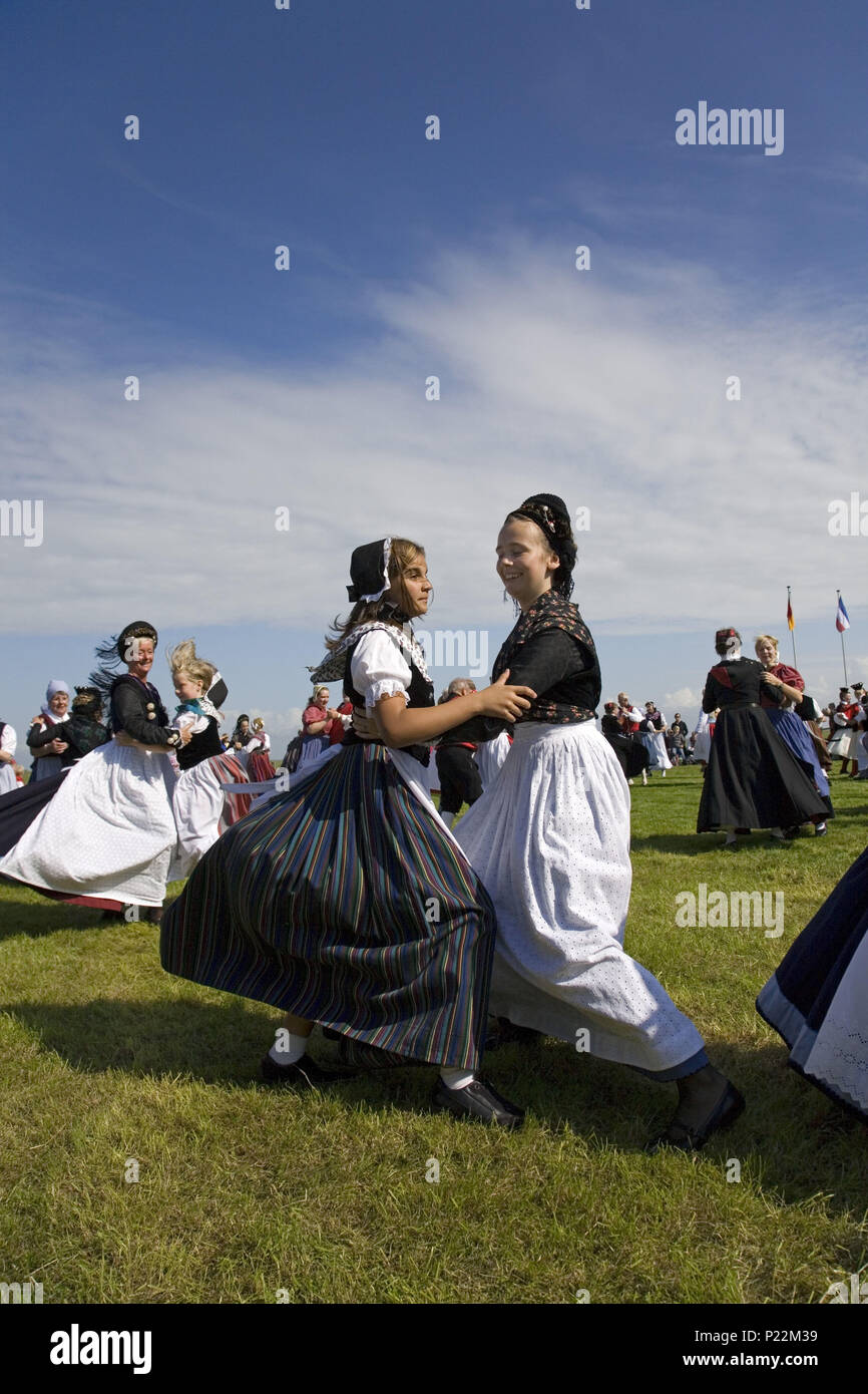 Big festival with traditional costumes on the Hanswarft, Hallig Hooge ...