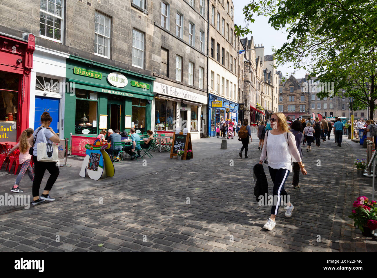Grassmarket old town edinburgh scotland hi-res stock photography and ...