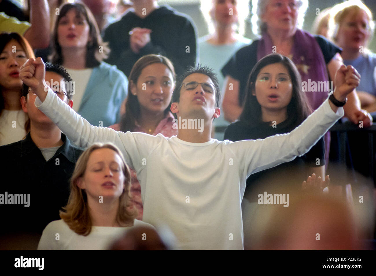 Evangelical christians during a church service Stock Photo - Alamy