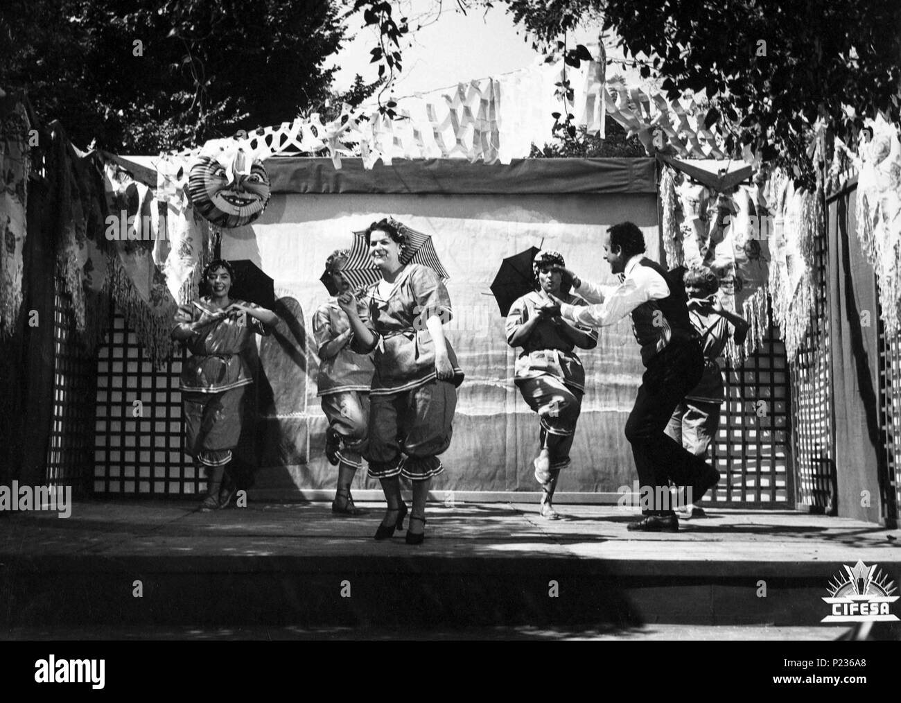 Tabarin' Black and White Stock Photos & Images - Alamy