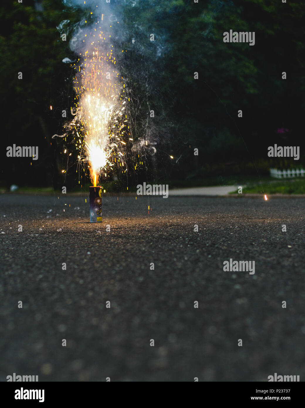 Novelty cake hi-res stock photography and images - Alamy