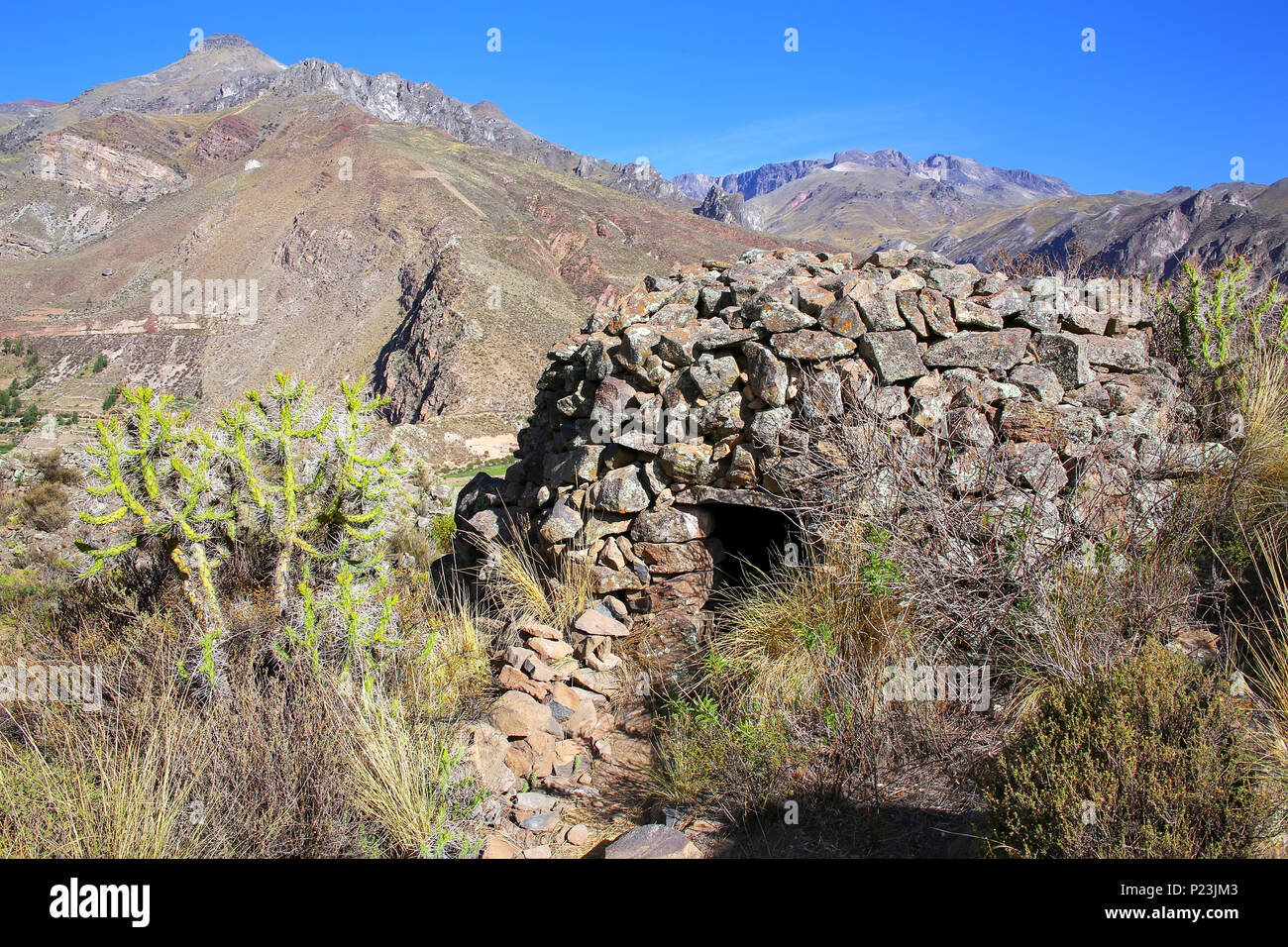 Old house attraction tourism destination structures hi-res stock ...