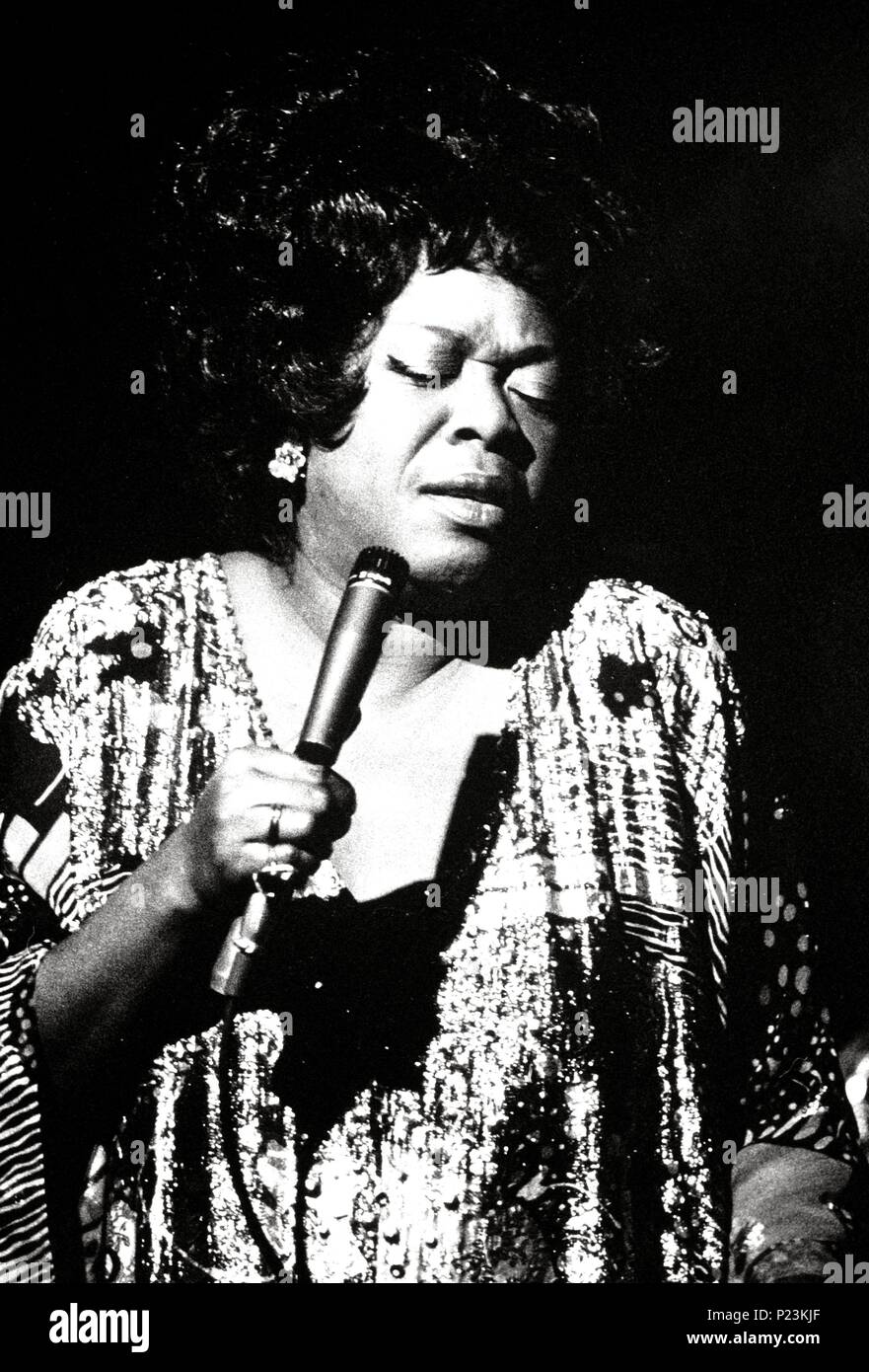 American jazz singer Sarah Vaughan Stock Photo - Alamy