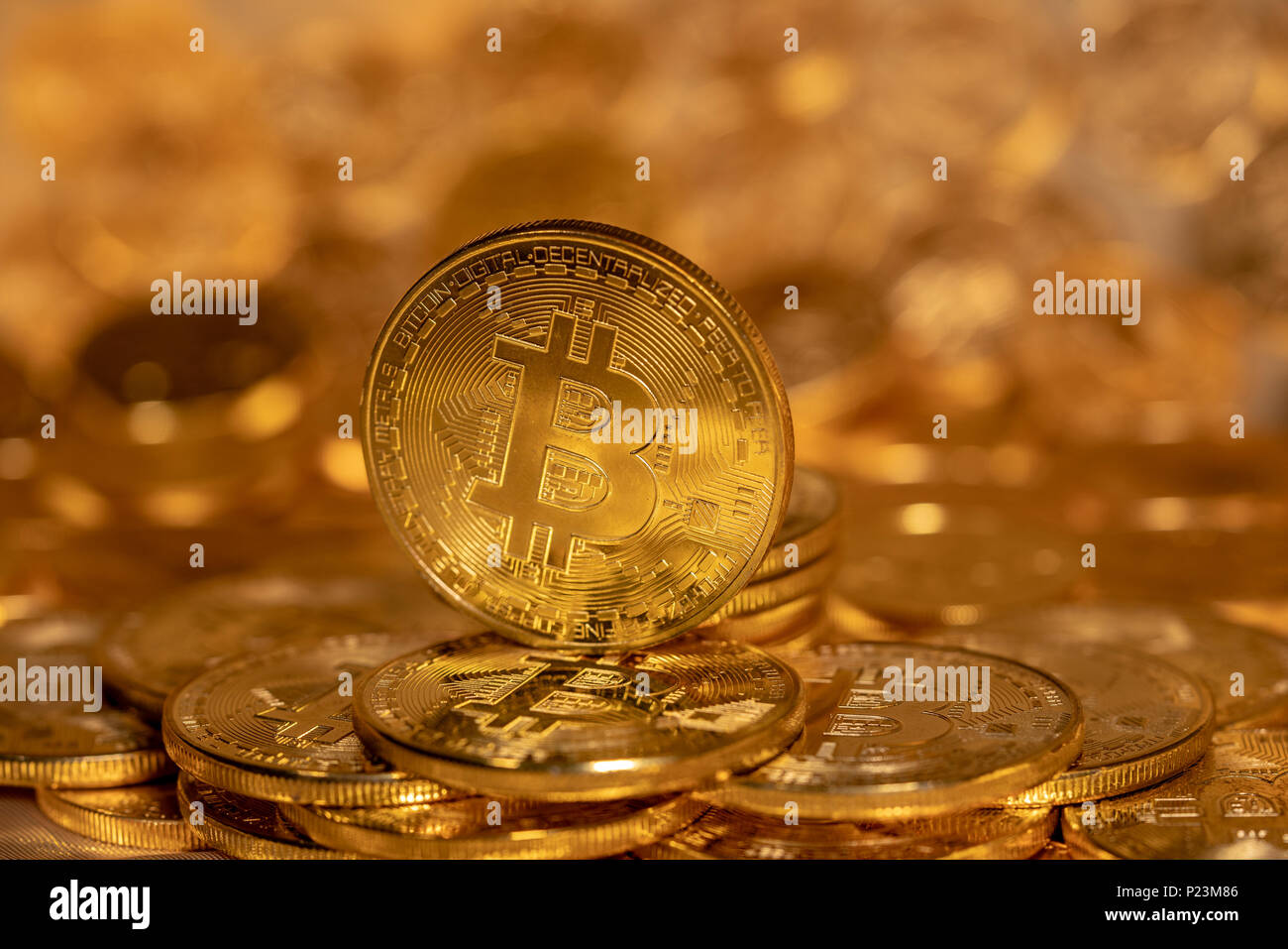 E banking standing hi-res stock photography and images - Alamy