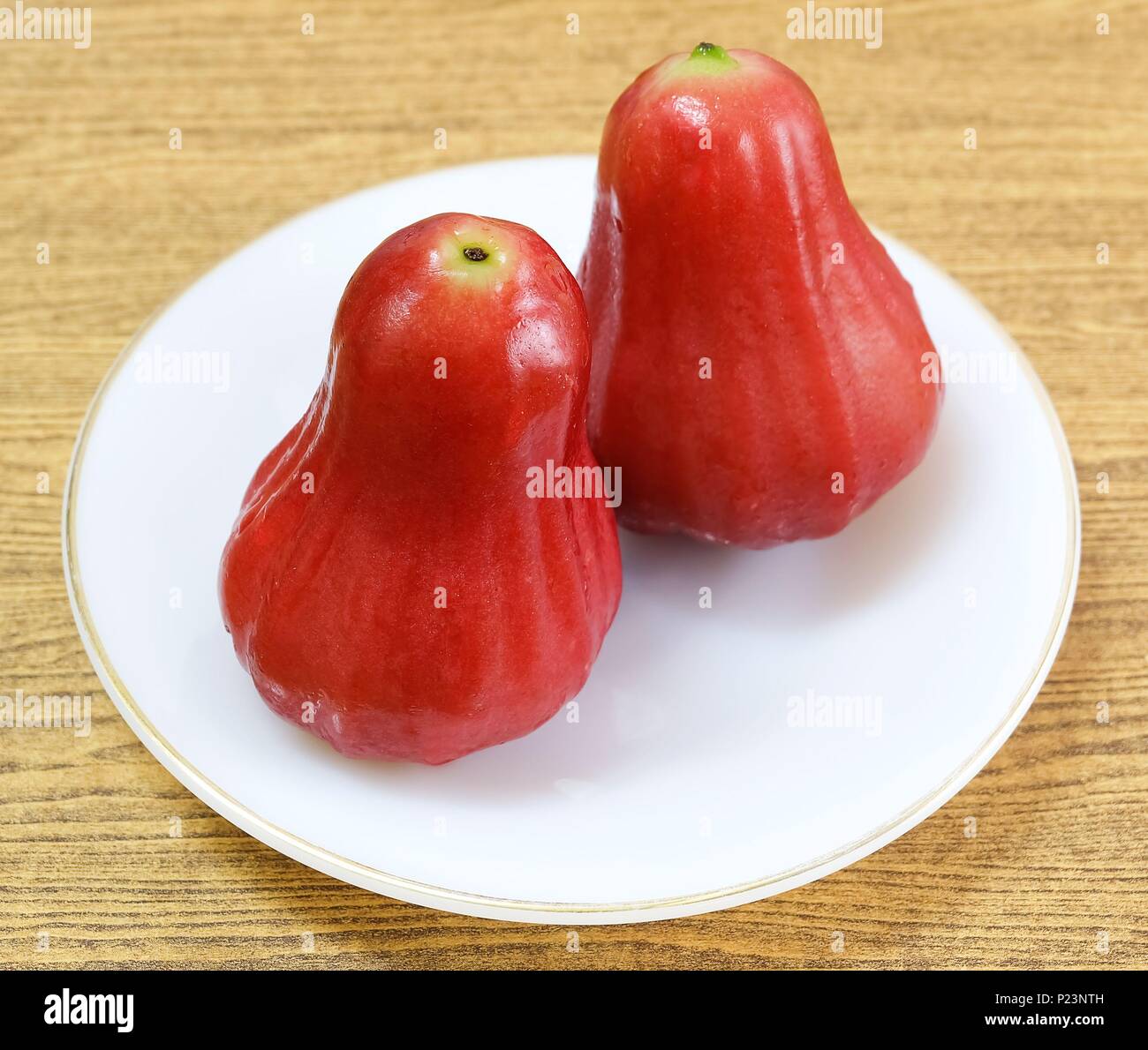 Jambu air hi-res stock photography and images - Alamy