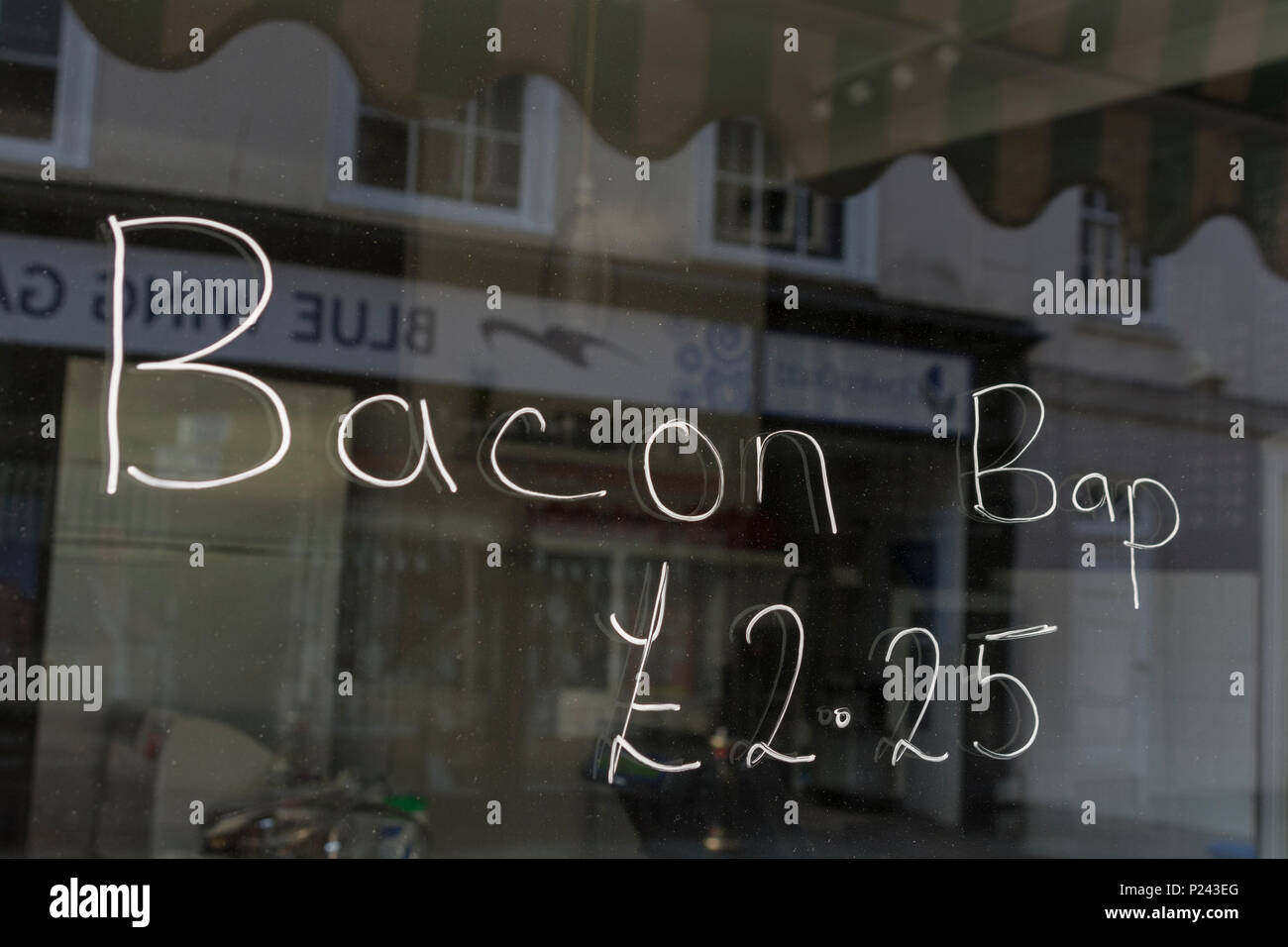 Bacon bap hi-res stock photography and images - Alamy