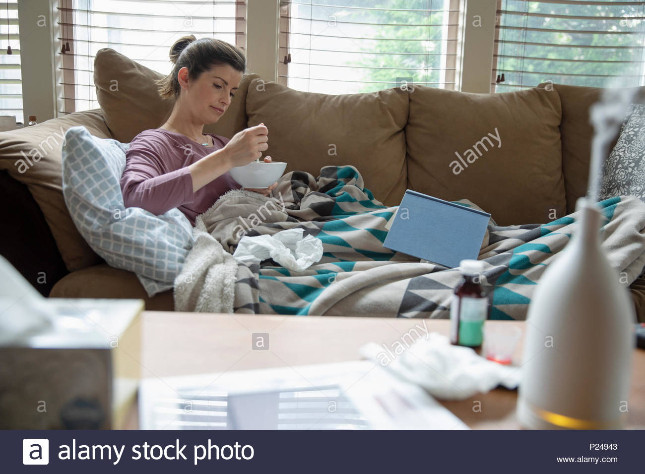 Sick people at home hi-res stock photography and images - Alamy