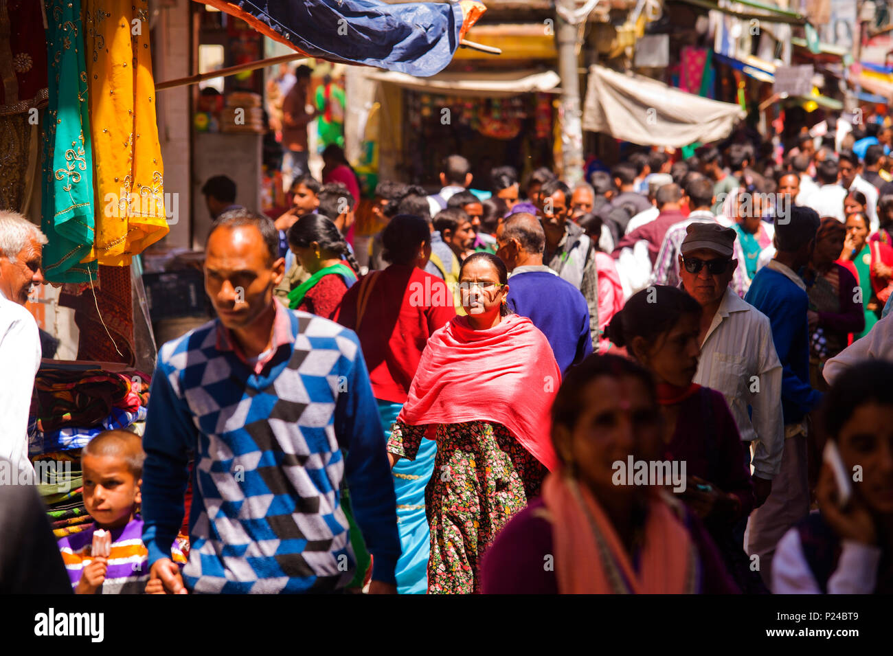Almora market hi-res stock photography and images - Alamy