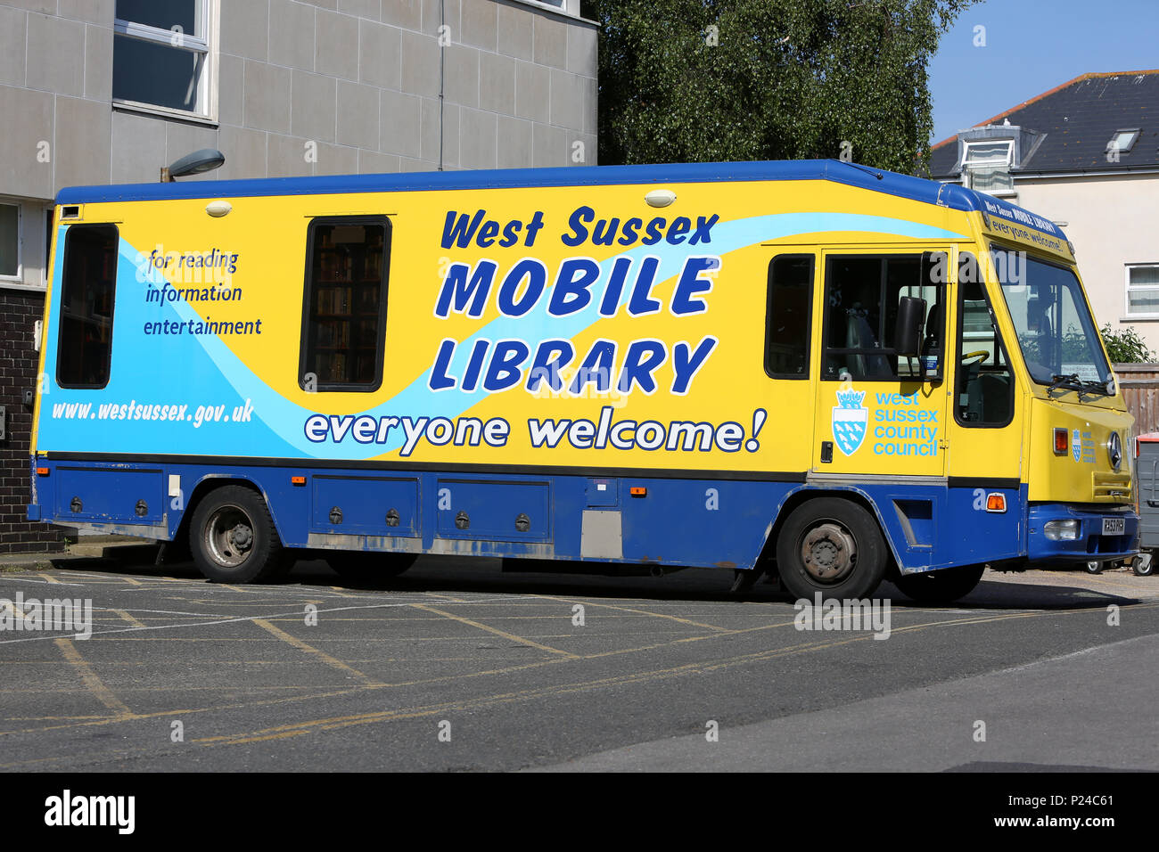 West sussex council library hi-res stock photography and images - Alamy
