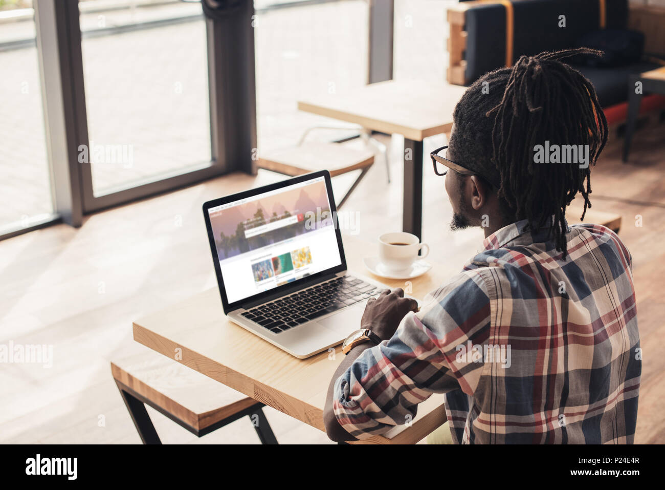 Shutterstock editorial hi-res stock photography and images - Alamy