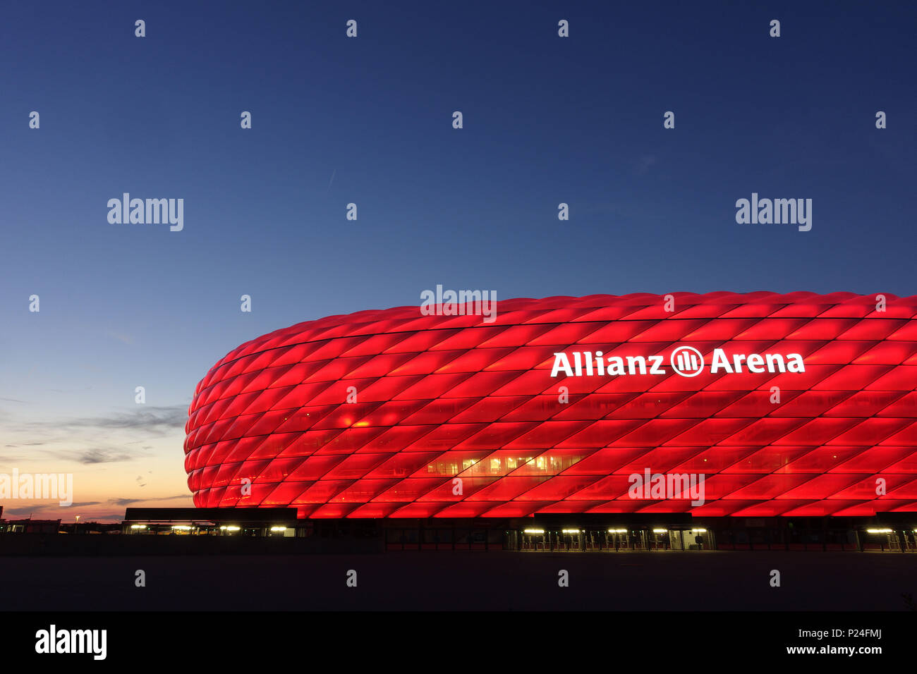 Football stadium allianz arena hi-res stock photography and images - Alamy