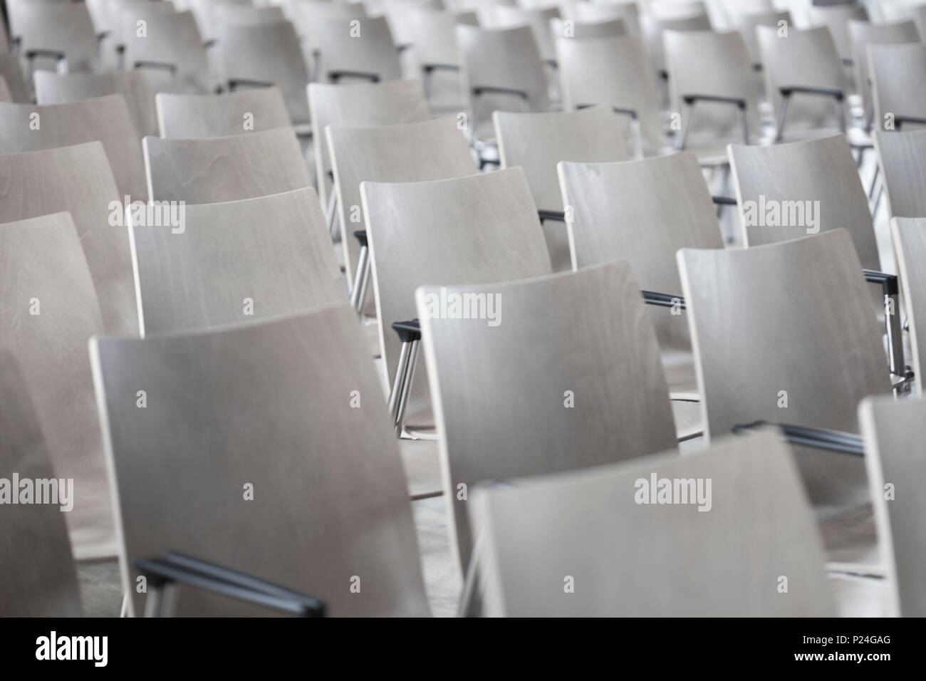 Row chairs in room hi-res stock photography and images - Alamy