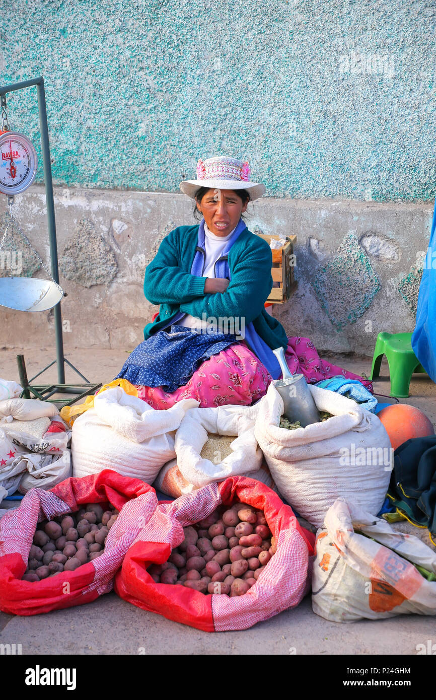 Potato market peru hi-res stock photography and images - Alamy