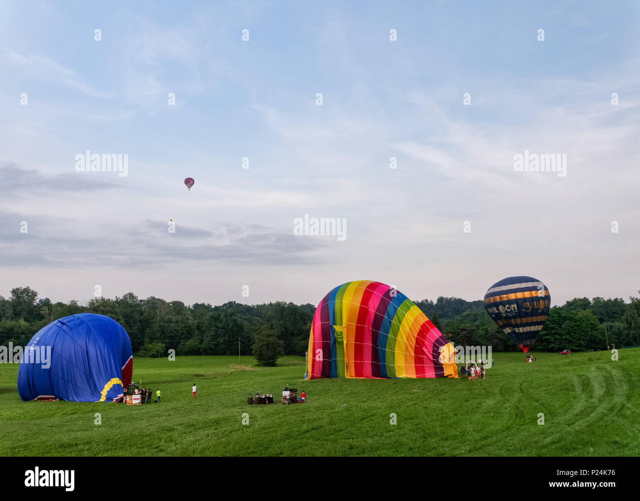 Deflated hot air balloon hi-res stock photography and images - Alamy