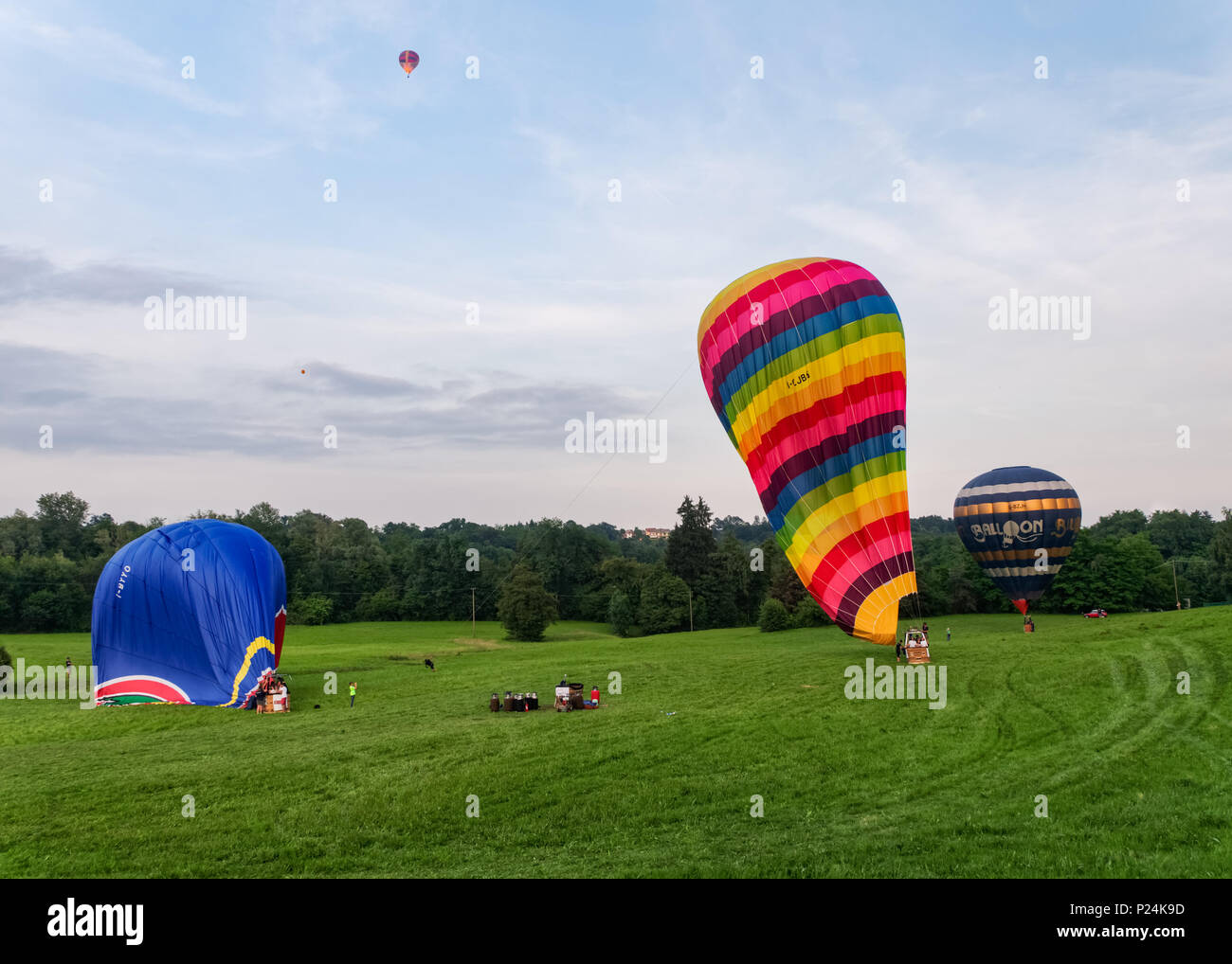 Deflated hot air balloon hi-res stock photography and images - Alamy