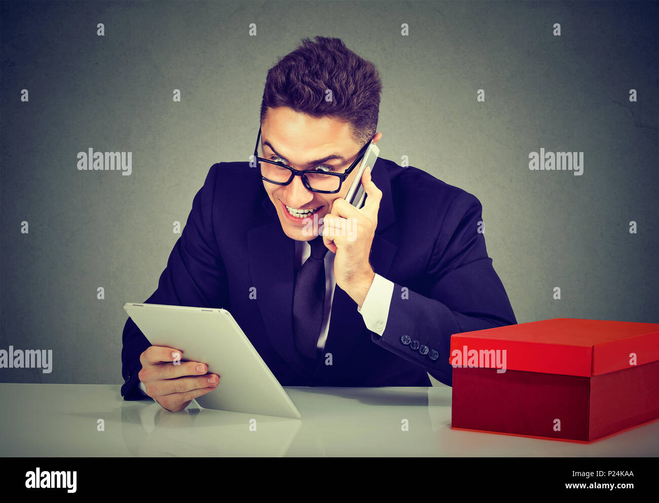 Placing order hi-res stock photography and images - Alamy