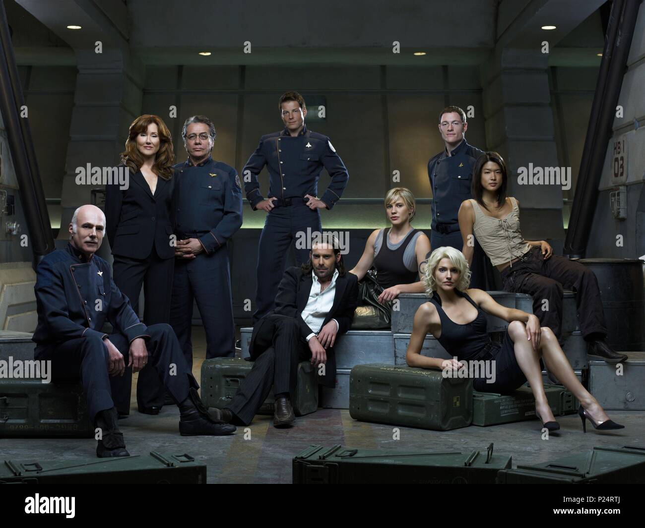 Tricia helfer and katee sackhoff hi-res stock photography and images ...