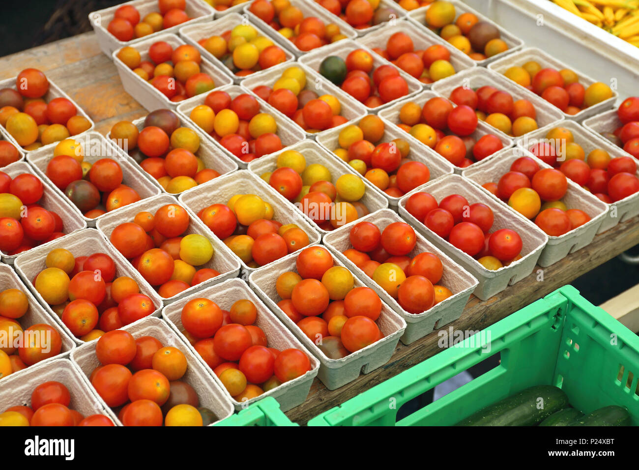 Tomatoes In Trays High Resolution Stock Photography and Images - Alamy