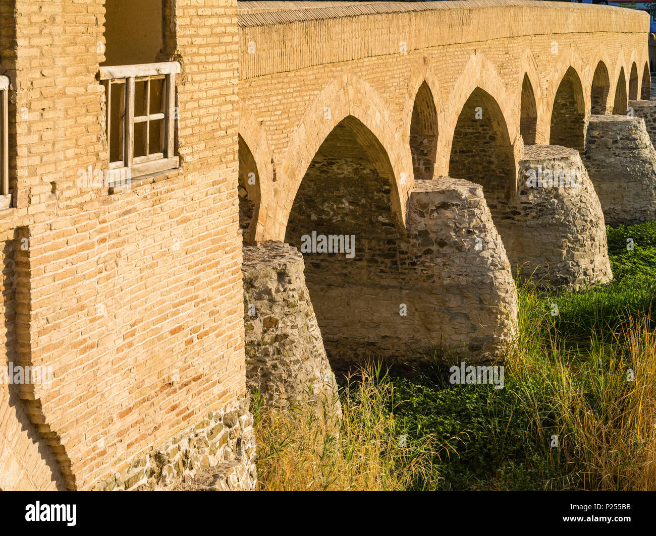 Middle east bridge hi-res stock photography and images - Alamy