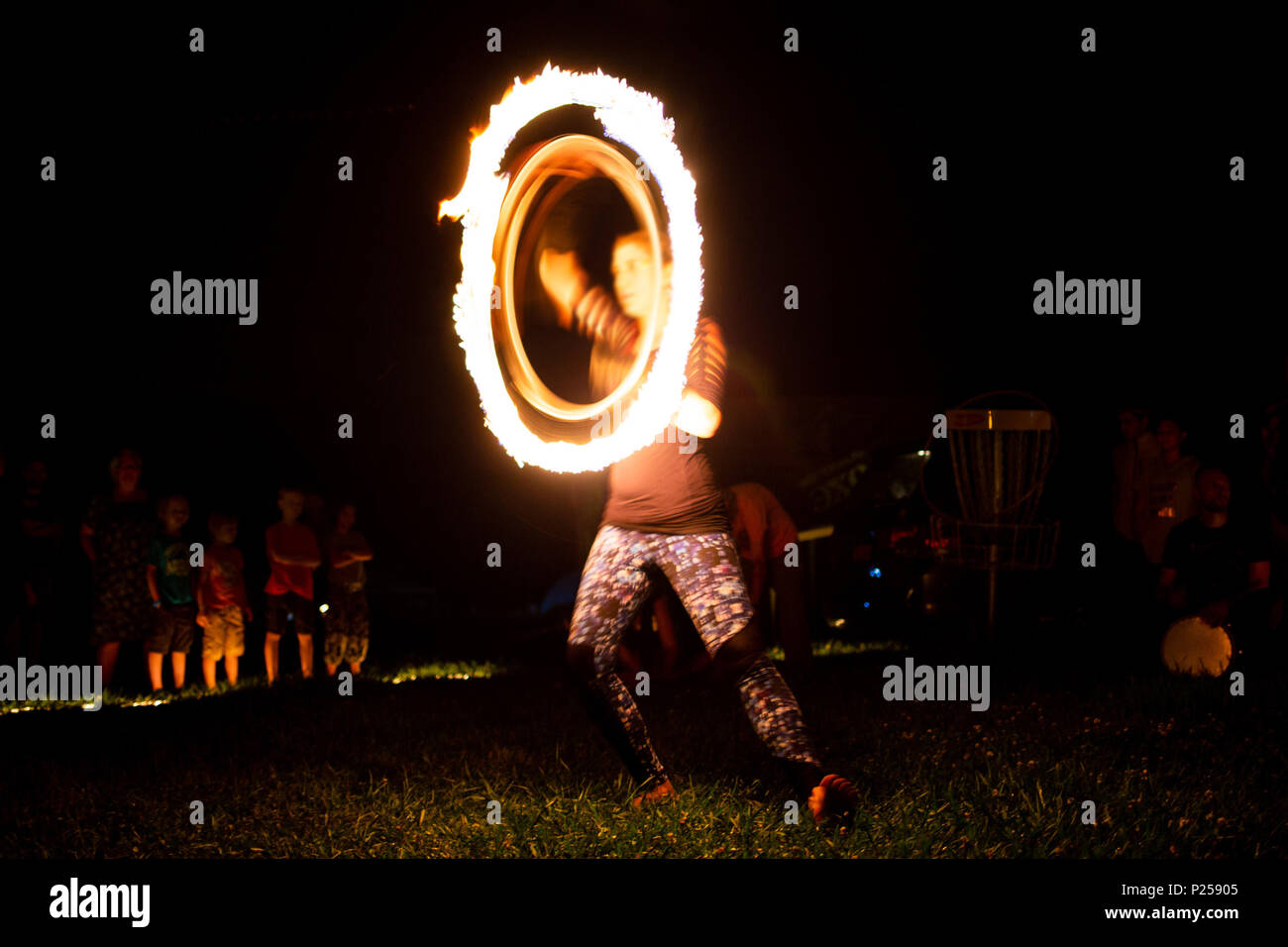 Solo dancer show hi-res stock photography and images - Alamy