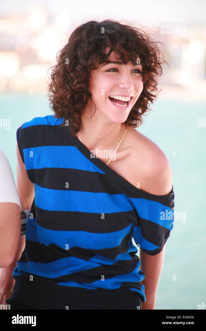 Testa karina hi-res stock photography and images - Alamy