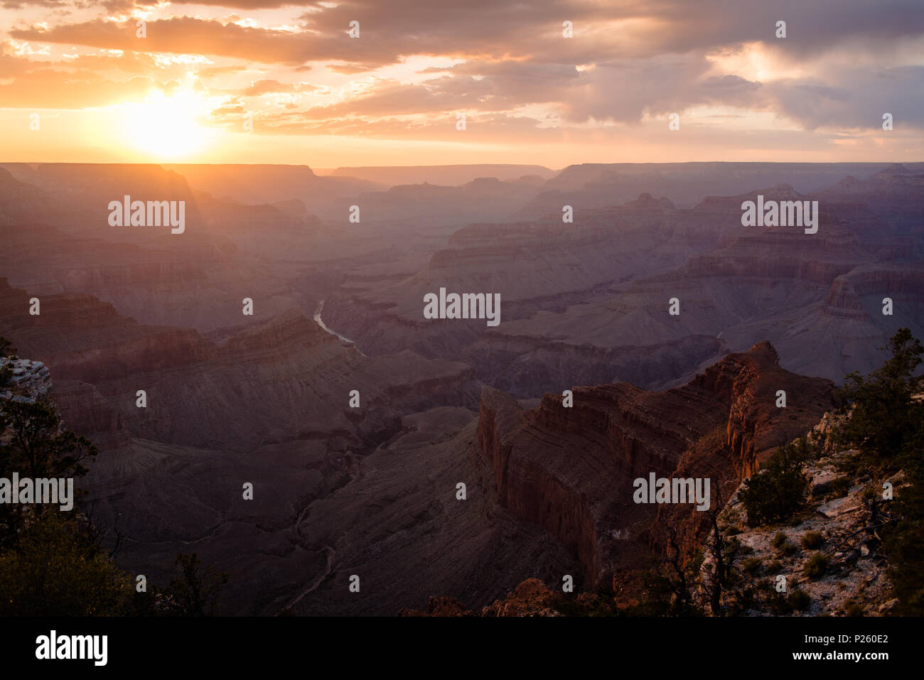 A purple sunset on the south rim of the Grand Canyon in Arizona Stock ...