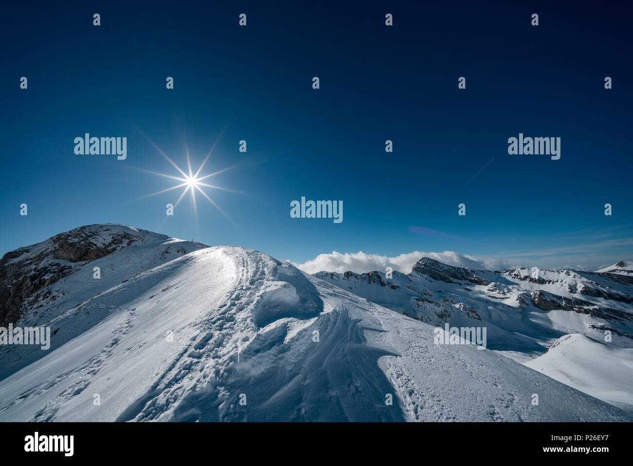 Portella mountain's ridge on winter, Campo Imperatore, L'Aqulia ...