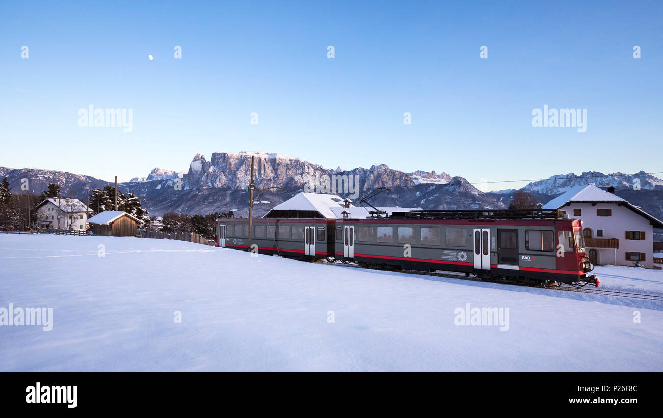 Renon narrow gauge mountain railway hi-res stock photography and images ...