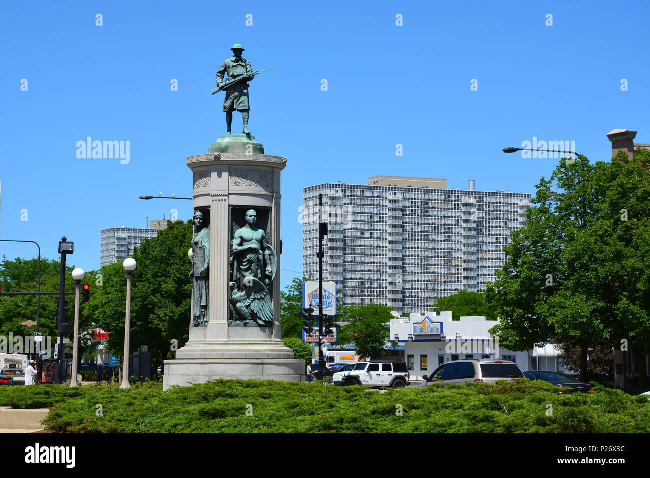 The Victory Monument in Chicago's Bronzeville neighborhood honors the ...