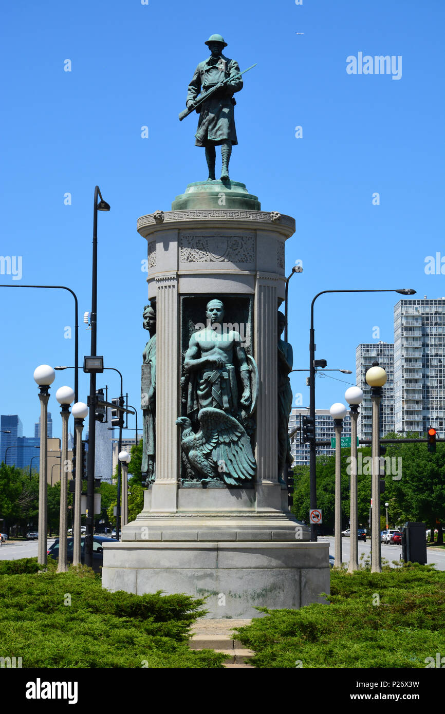 The Victory Monument in Chicago's Bronzeville neighborhood honors the ...