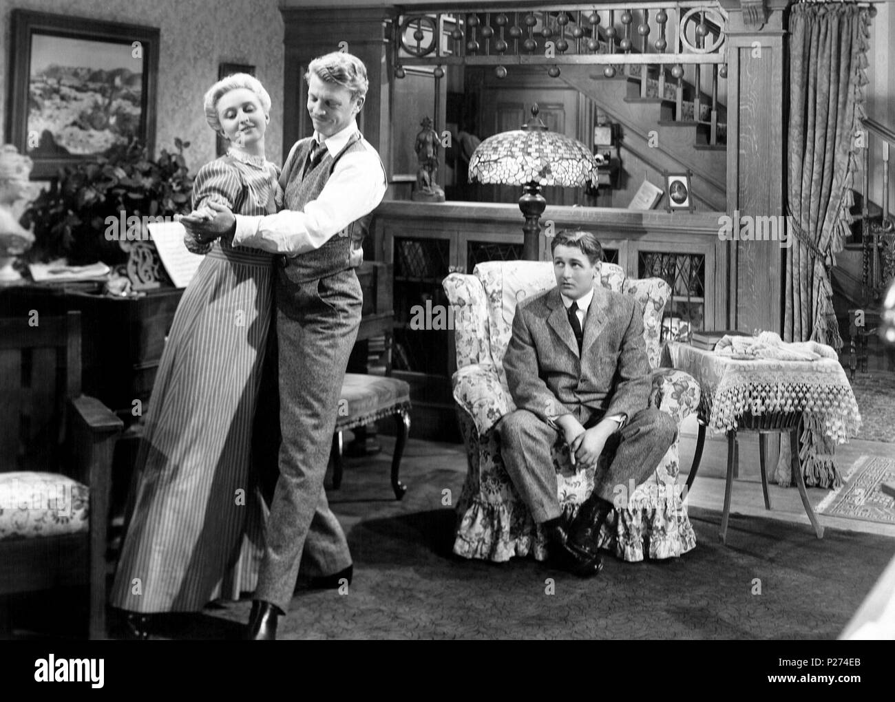 Chicken george hi-res stock photography and images - Alamy