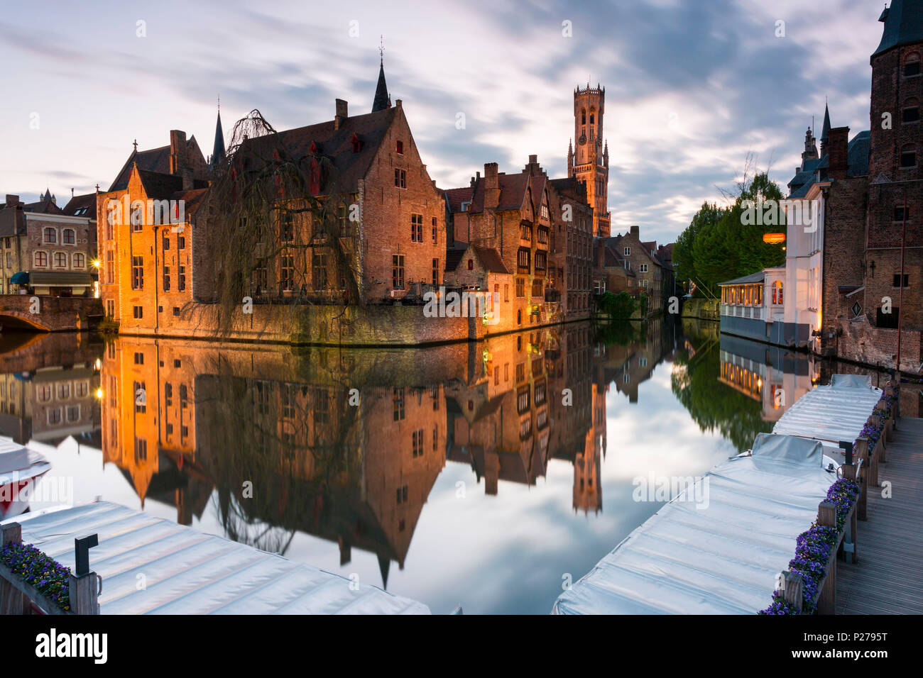 Flemish cities hi-res stock photography and images - Alamy