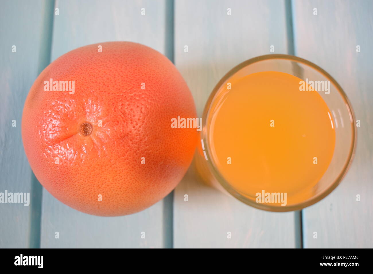 Orange and juice view from above Stock Photo - Alamy