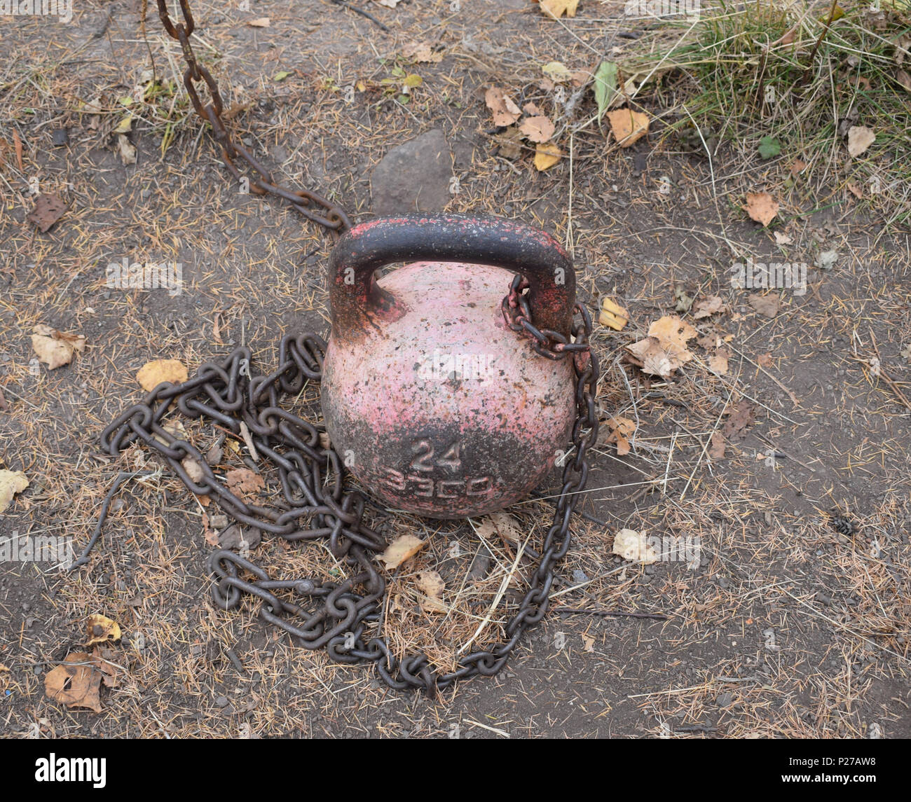 Weight training and chain autumn Stock Photo - Alamy