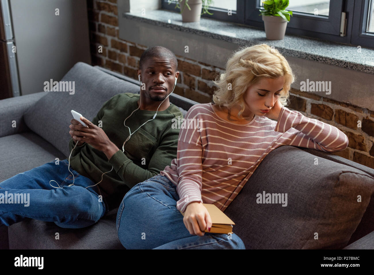 Sad girlfriend hi-res stock photography and images - Alamy