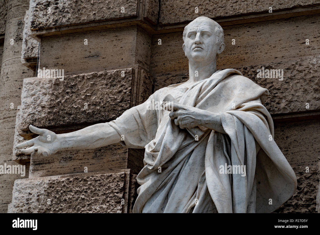 Cicero statue hi-res stock photography and images - Alamy