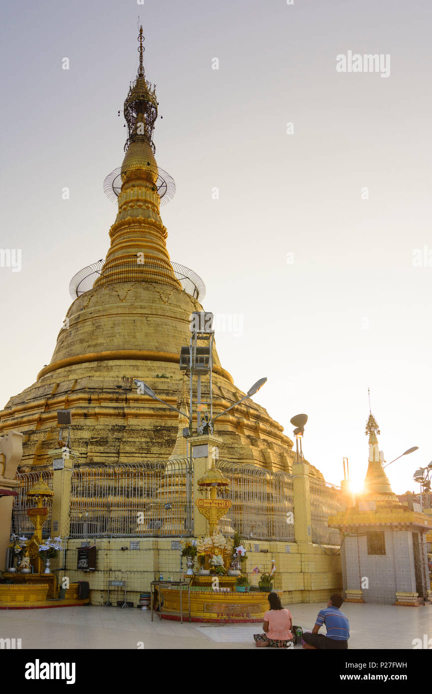Botataung temple hi-res stock photography and images - Alamy