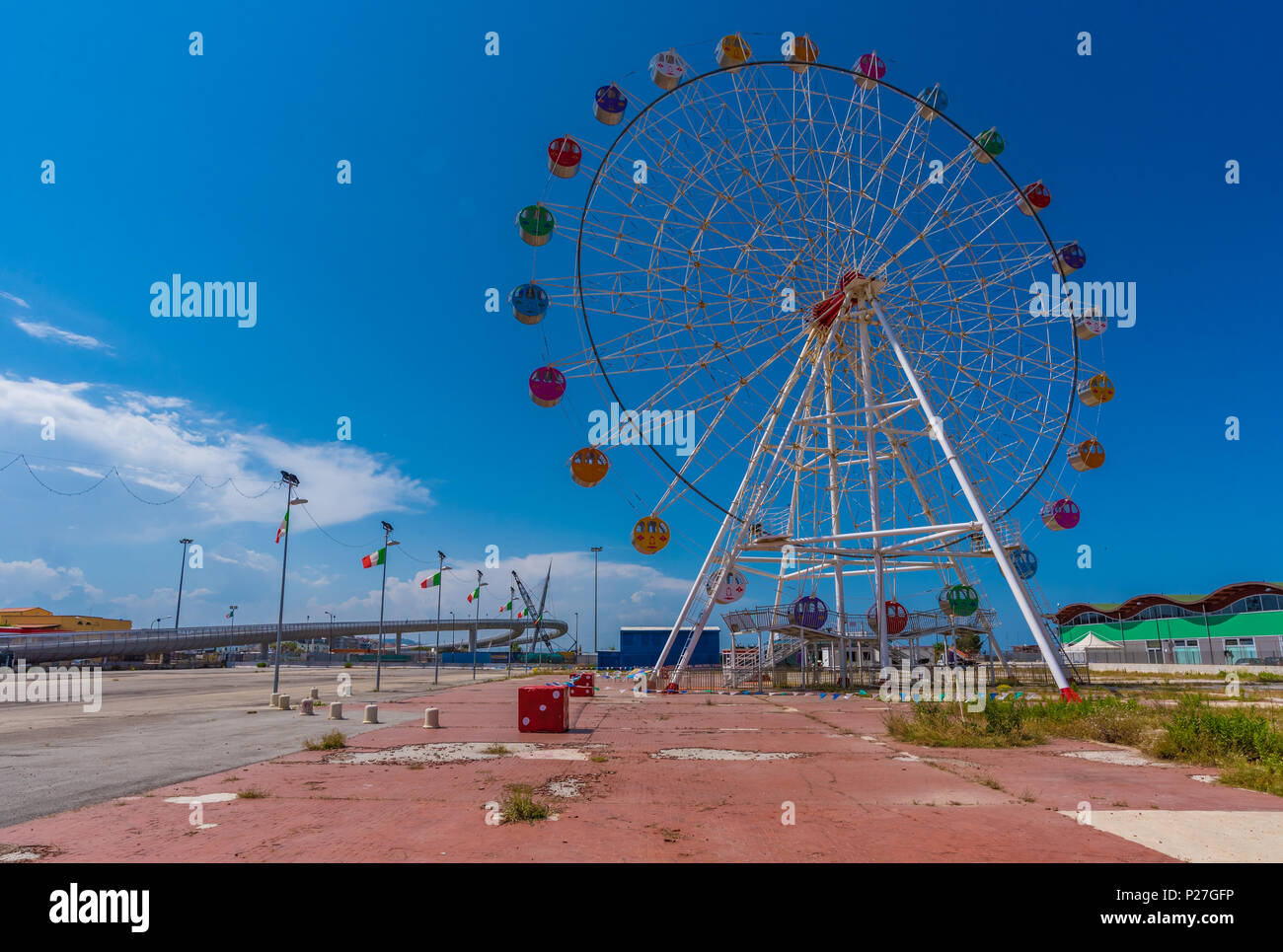 Pescara (Italy) - The 'Ponte del Mare' monumental bridge and the Ferris ...