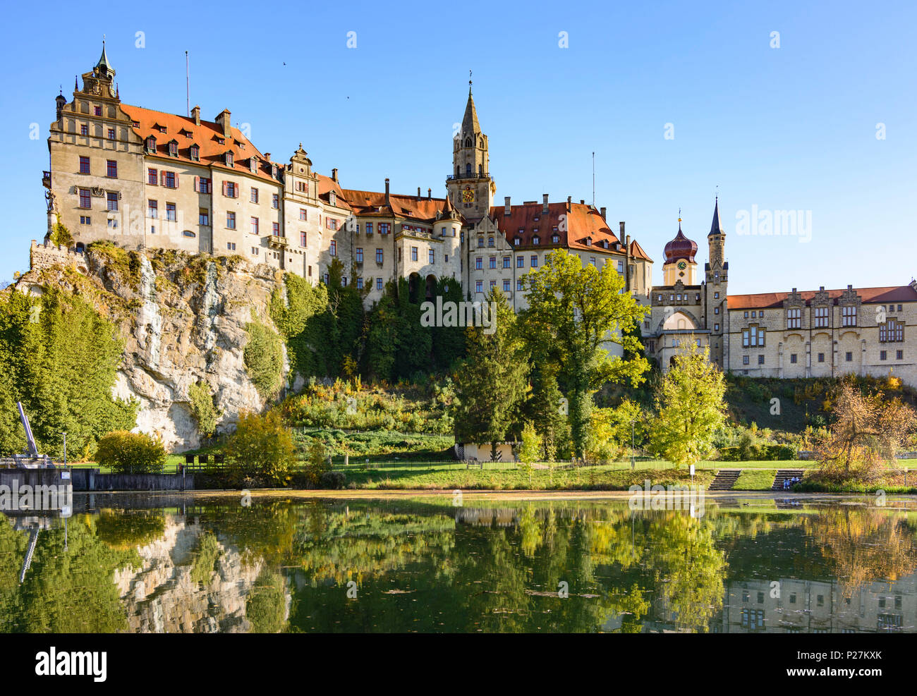 Schloss sigmaringen hi-res stock photography and images - Alamy