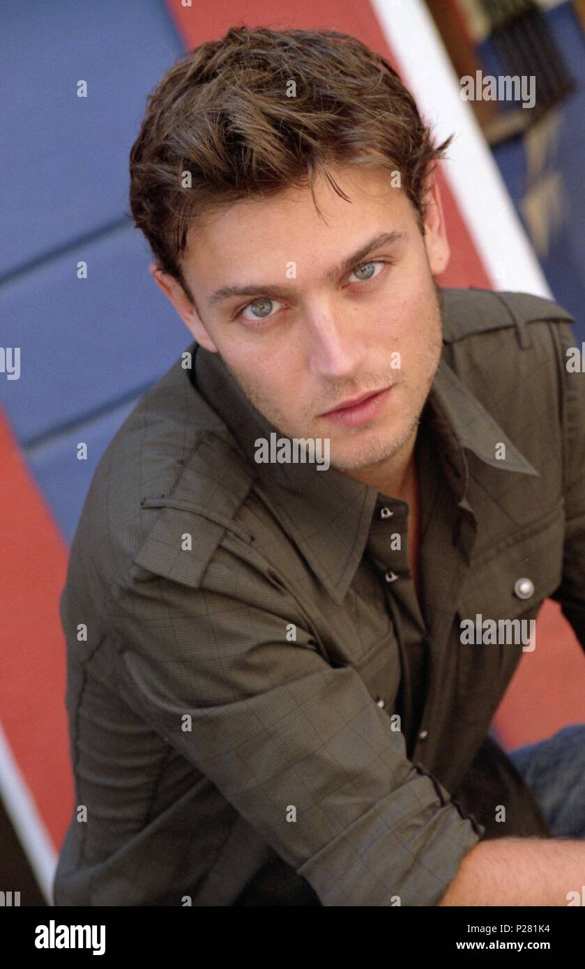 Stars: ASIER NEWMAN. Credit: VIDAL, JOAN / Album Stock Photo - Alamy