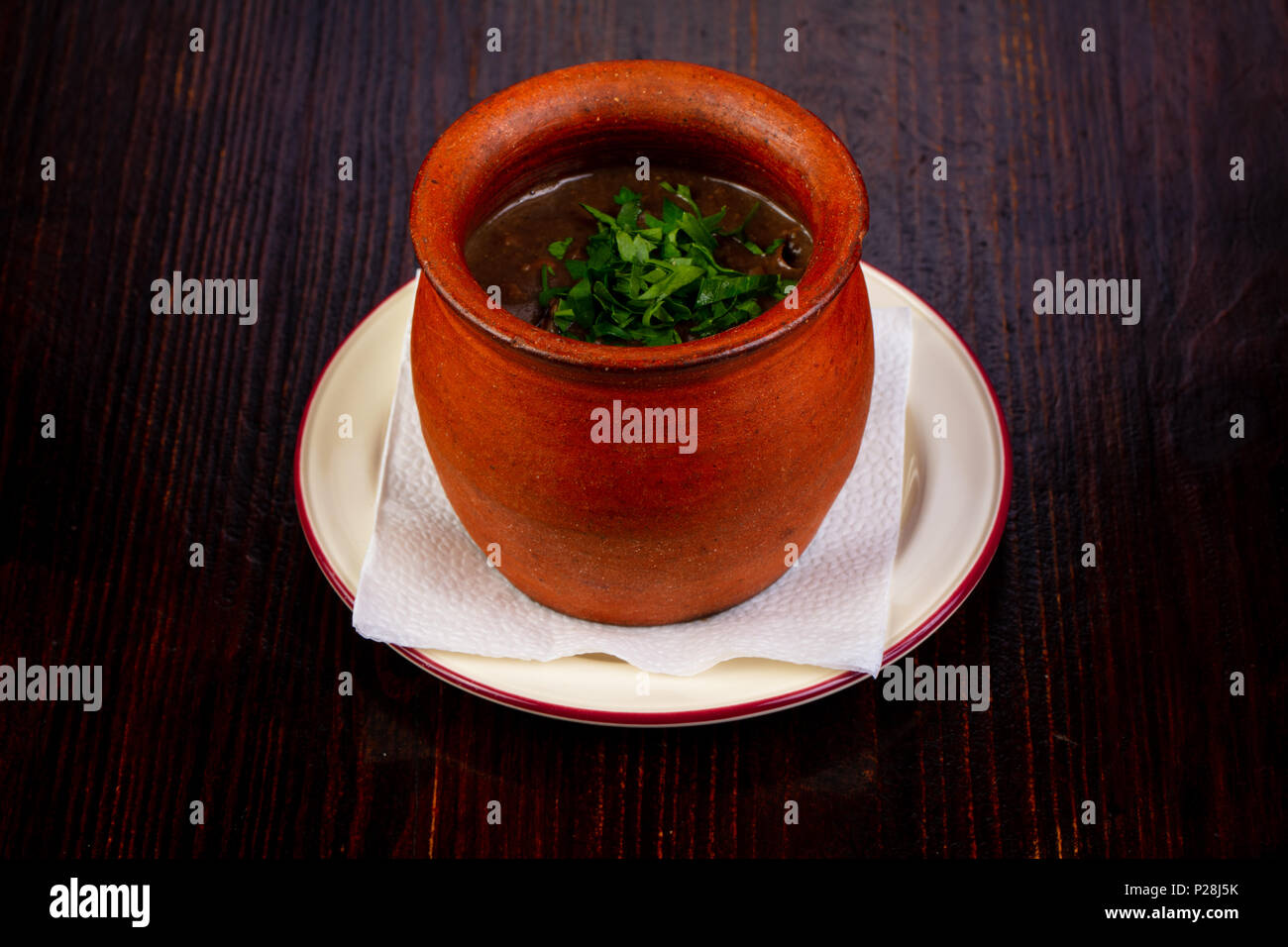 Georgian cuisine Lobio with herbs Stock Photo - Alamy