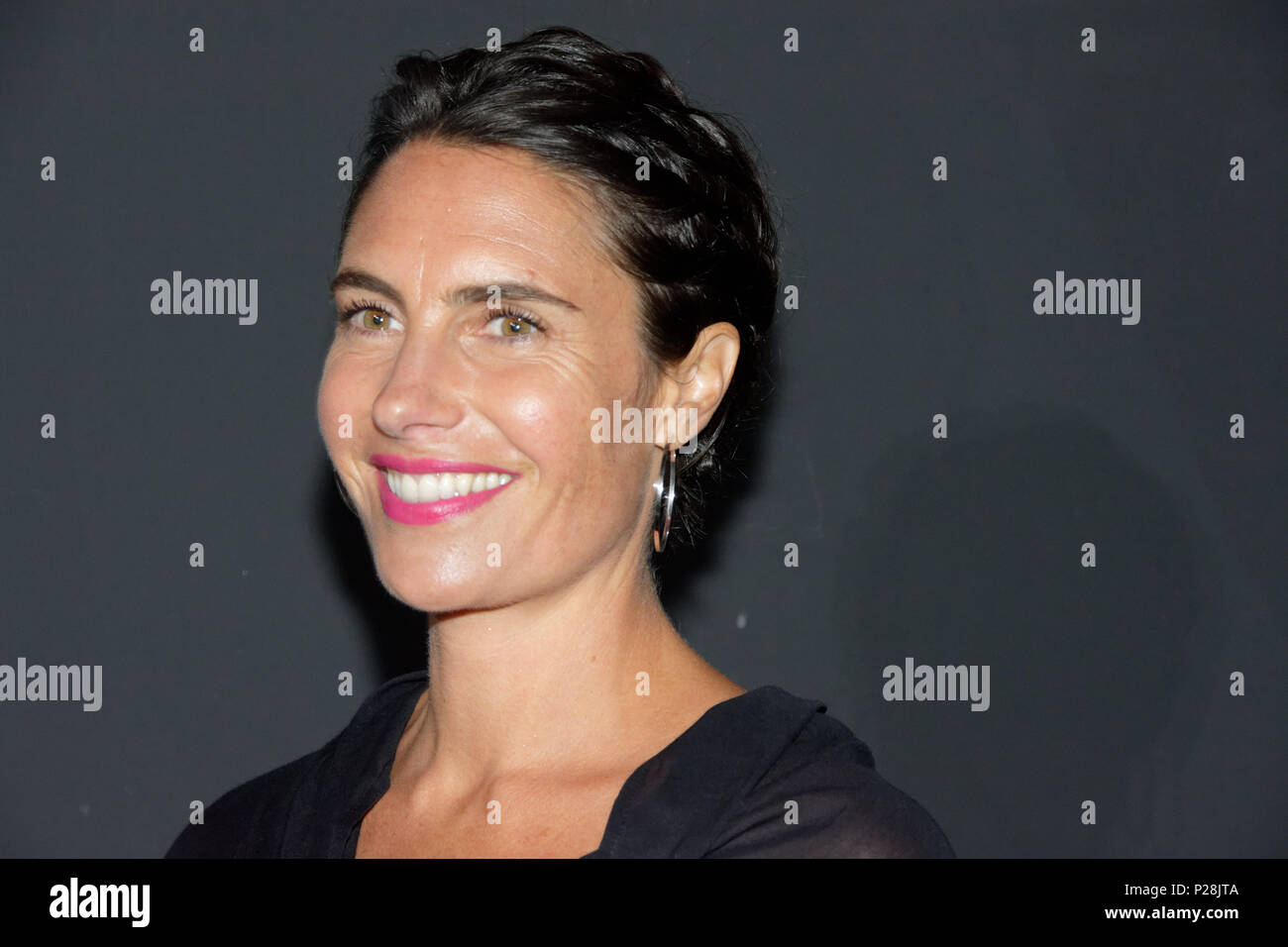 Alessandra Sublet's Instagram, Twitter & Facebook on IDCrawl