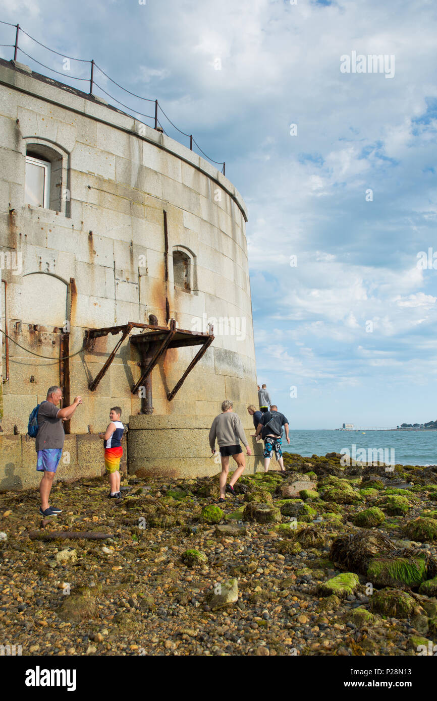 Participants of the 2017 Bembridge and St Helens "Fort Walk" on the ...
