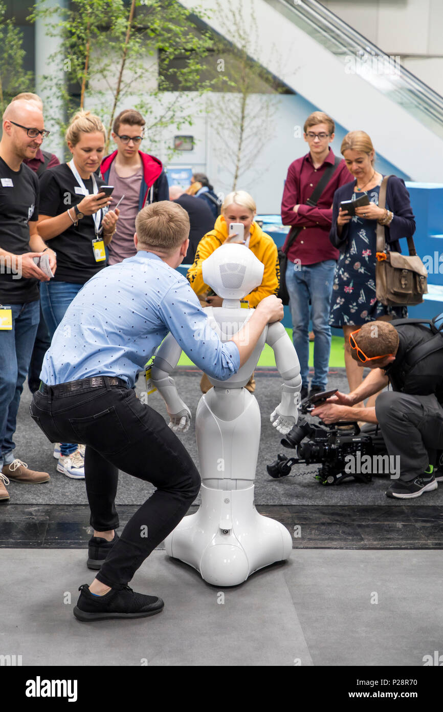 Ai robots germany hi-res stock photography and images - Alamy