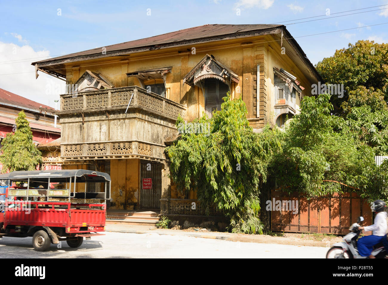 Mon Style High Resolution Stock Photography and Images - Alamy